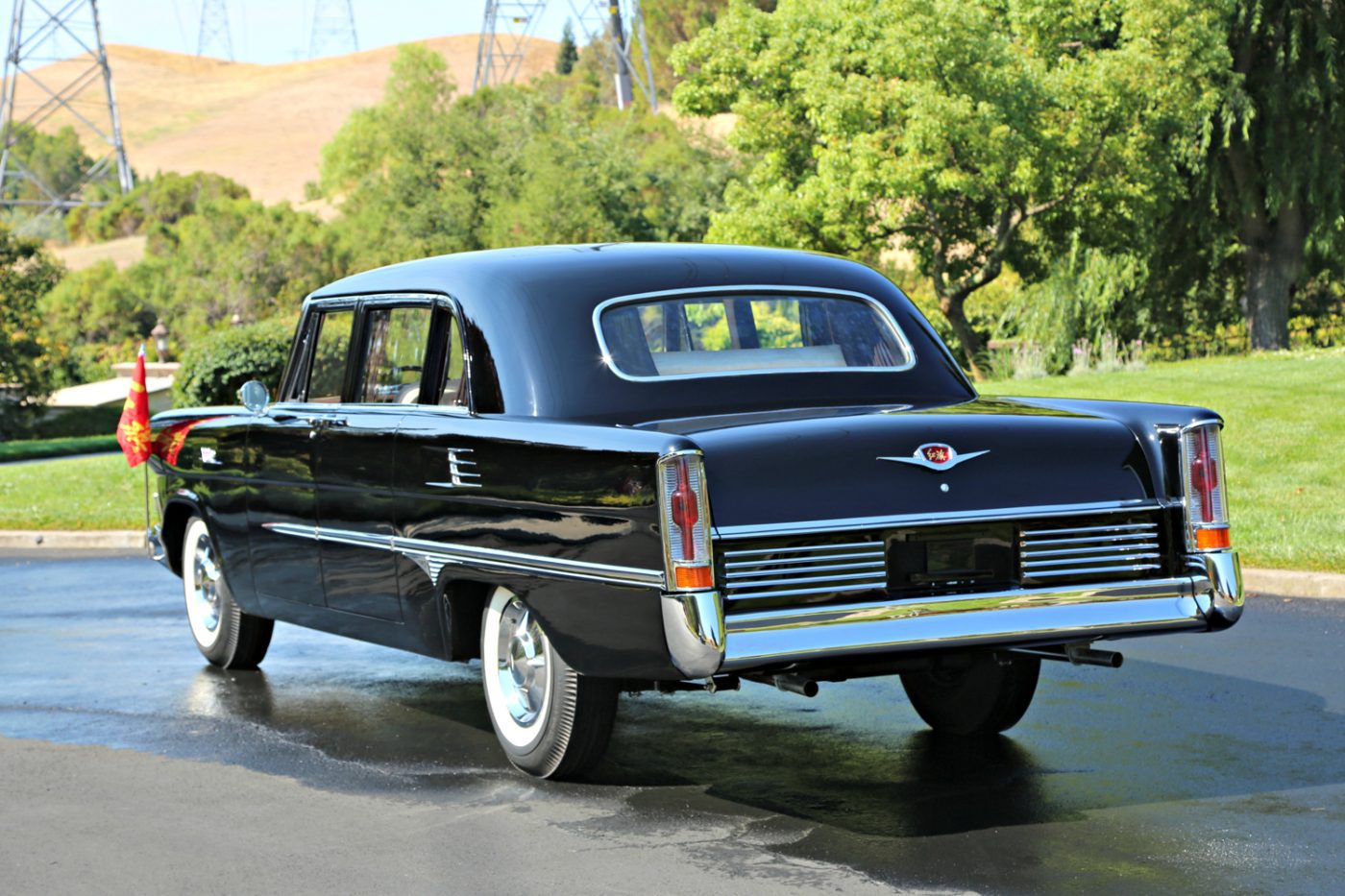 Red Flag for China’s Elite - 1965 CA 72 & 1974 CA 770 Hongqi