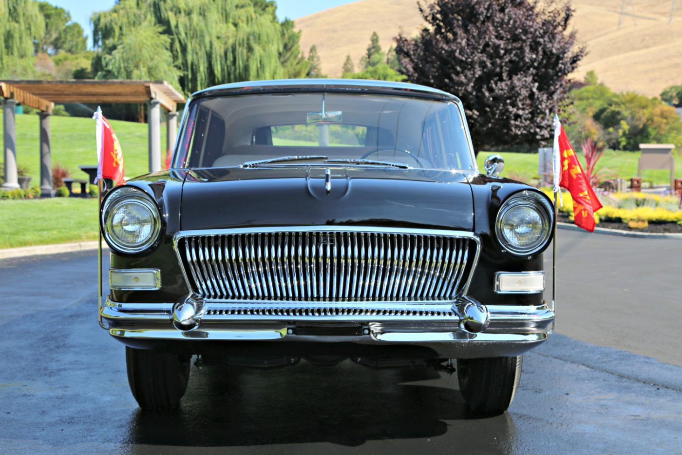 Red Flag for China’s Elite - 1965 CA 72 & 1974 CA 770 Hongqi