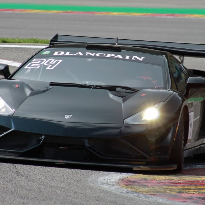 Lamborghini Race Cars (Ultimte Guide & Full List)