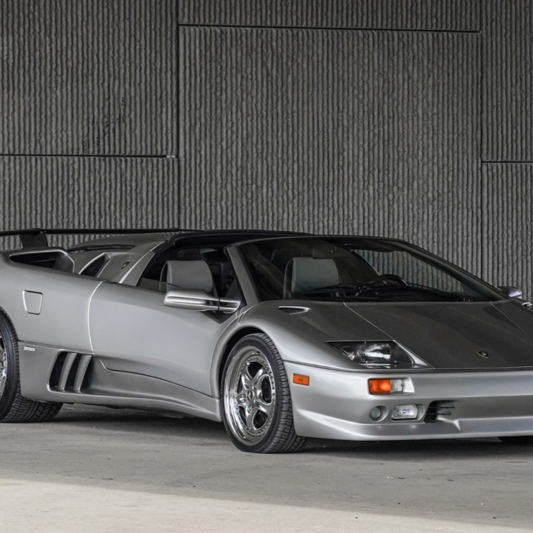 Lamborghini Diablo - The Ultimate Guide