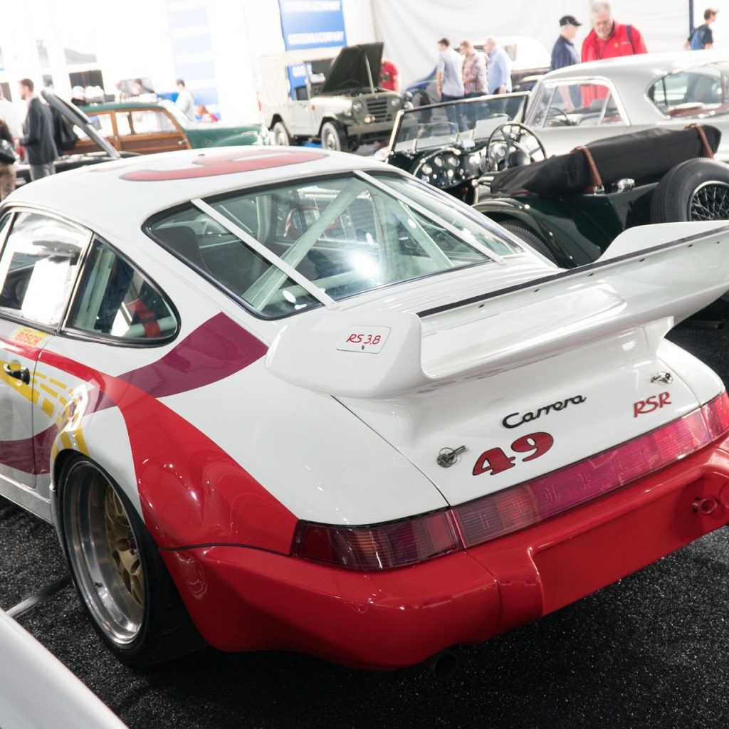 Porsche 964 - The Ultimate Guide