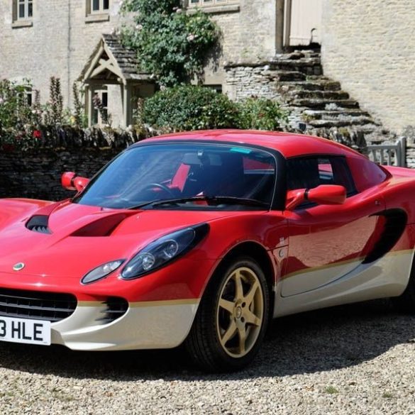Lotus Elise - The Ultimate Guide