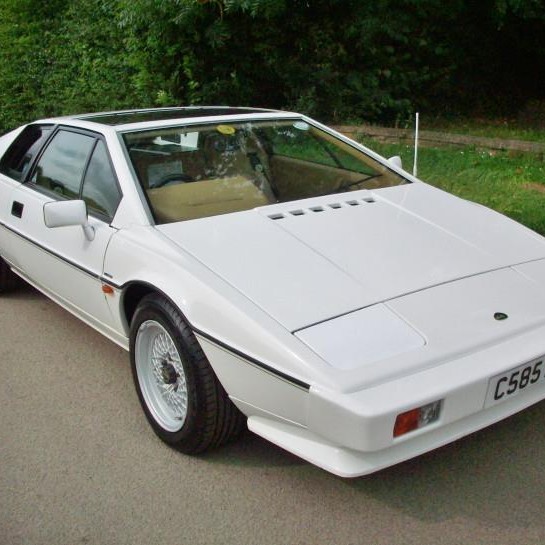 Lotus Esprit - The Ultimate Guide