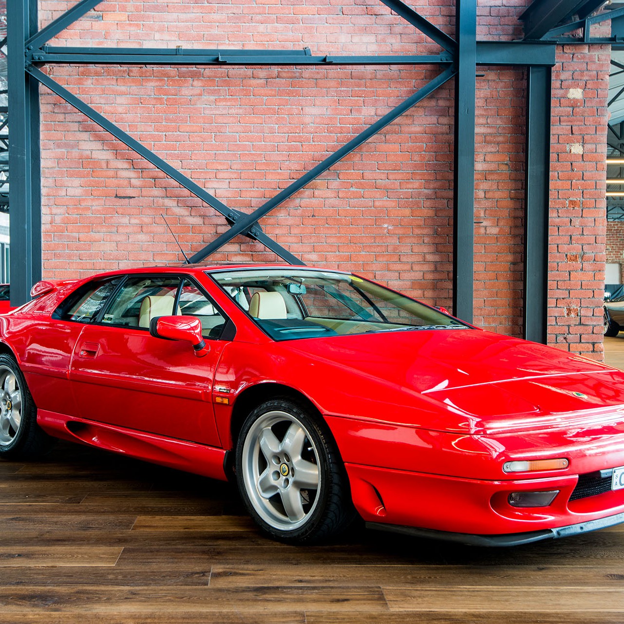 Lotus Esprit - The Ultimate Guide