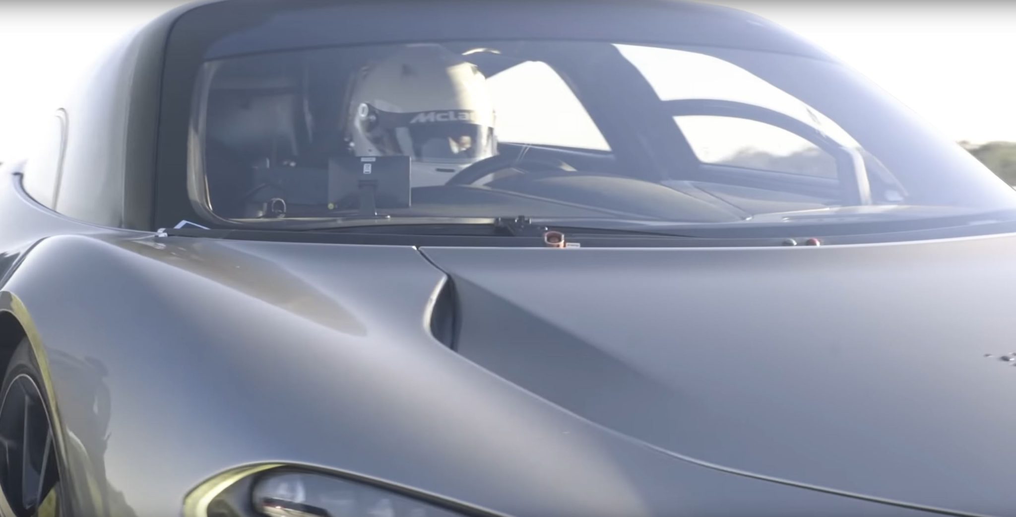 Watch A McLaren Speedtail Go V-Max | SuperCars.net