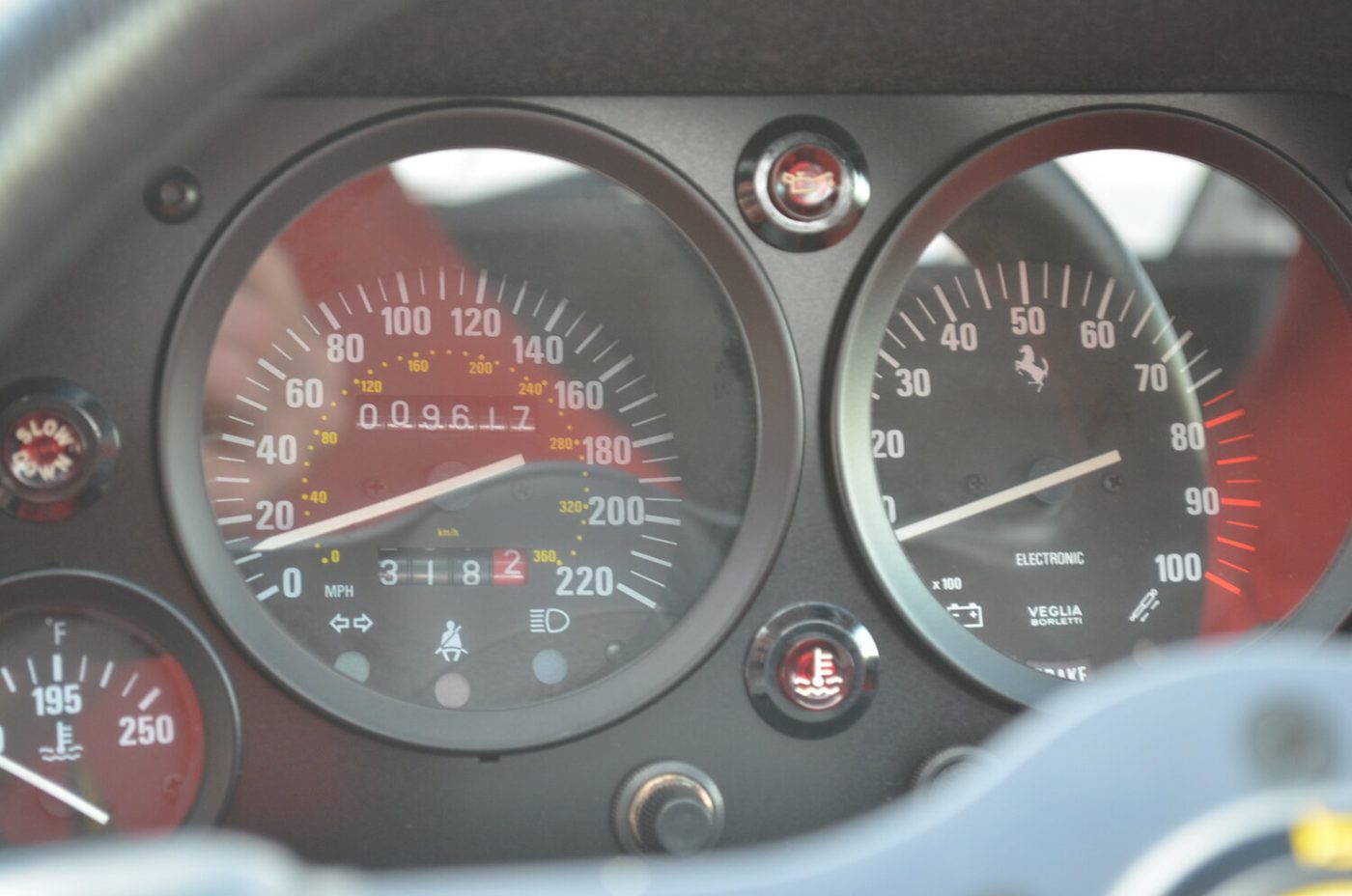 One Of The Finest Ferrari F40's In The USA Is For Sale | SuperCars.net