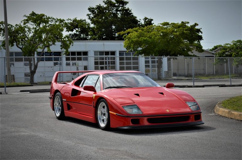 One Of The Finest Ferrari F40's In The USA Is For Sale | SuperCars.net