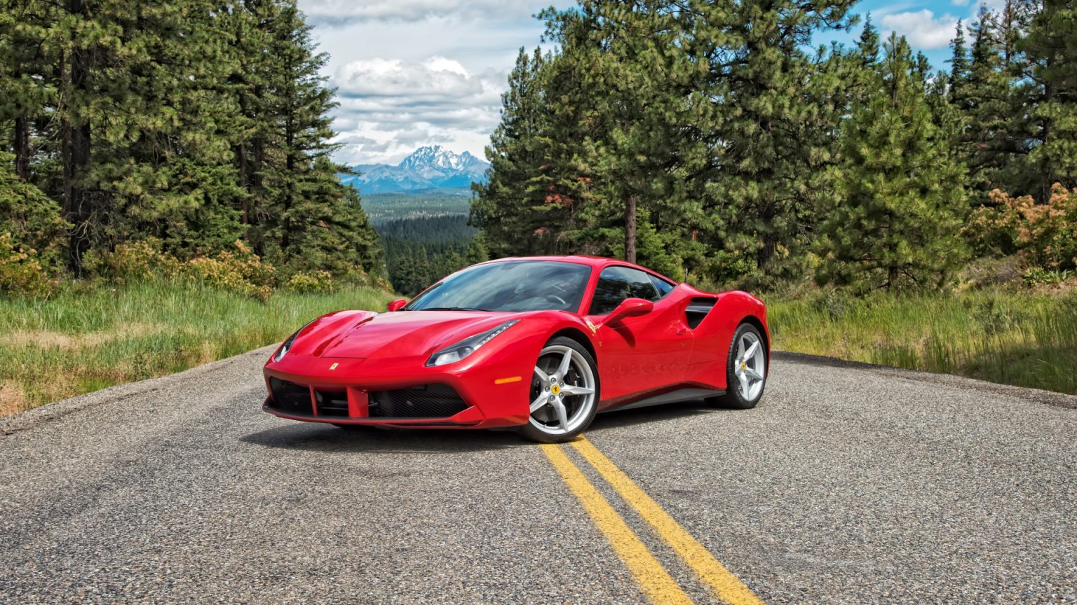 Ferrari 488 Wallpapers | SuperCars.net