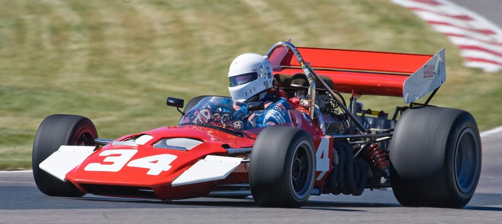 Formula 5000 Revival (2020) - Bennett & Bruggenthies Lead After Road ...