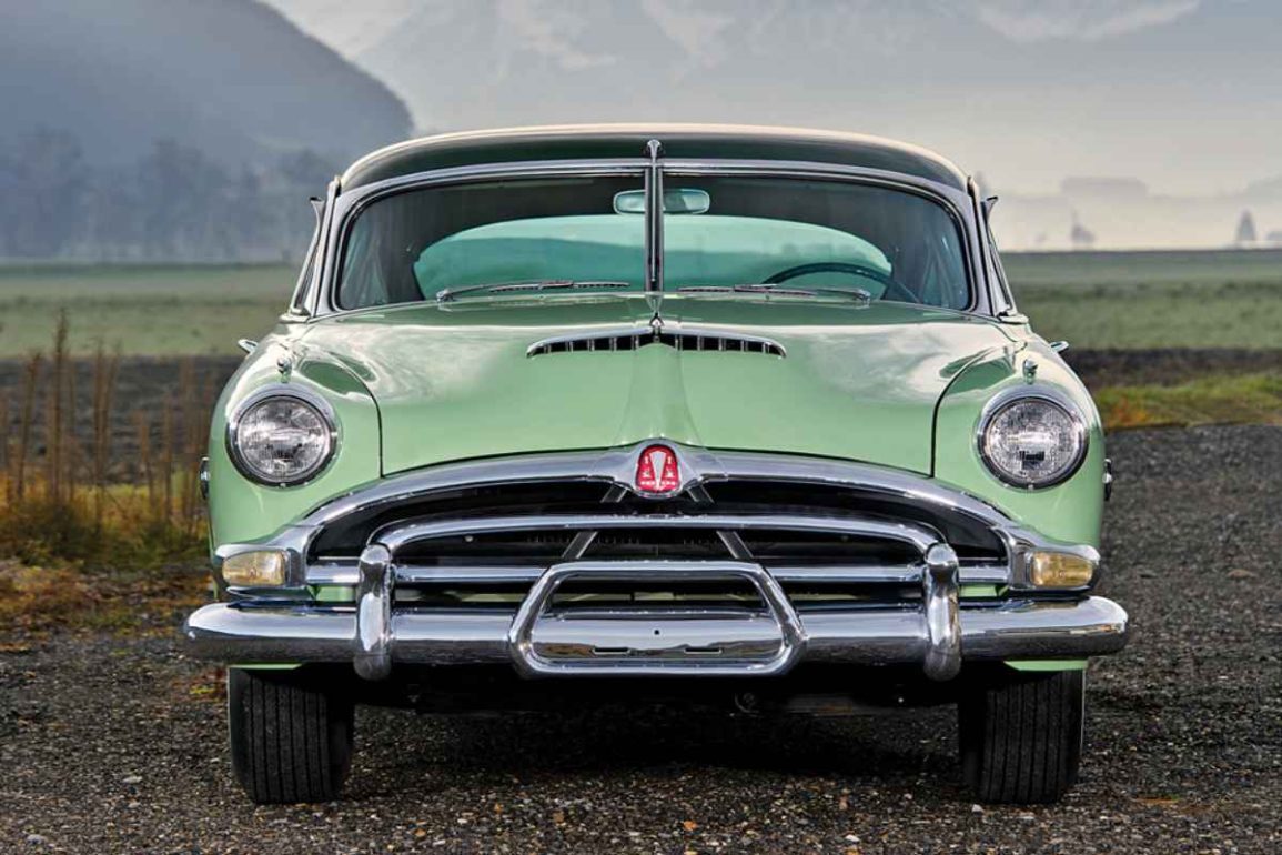 Hudson Hornet- NASCAR Champion of the 50s [Review]