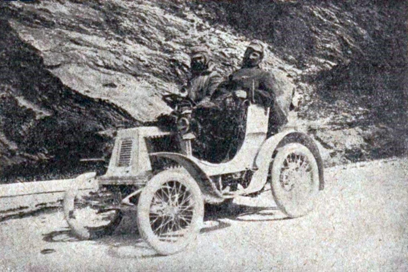 Intrepida Fides - A Short History of Isotta Fraschini