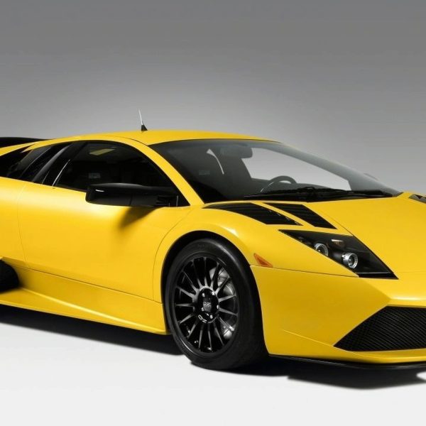 Race Car Wallpapers: Free HD Downloads