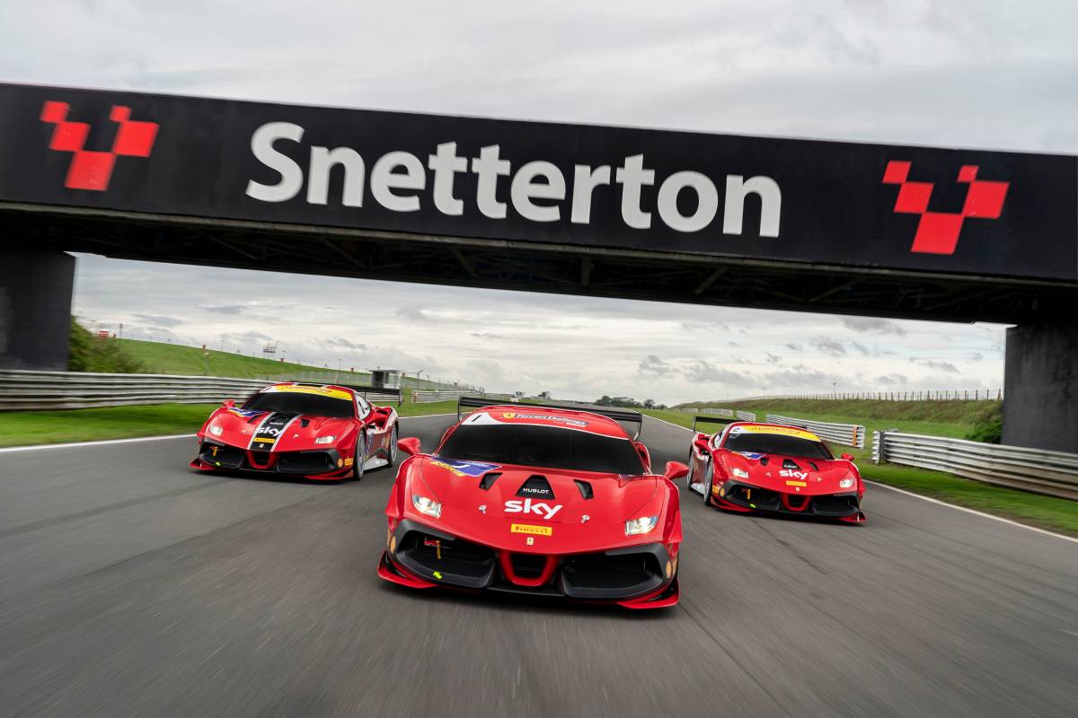 Ferrari 488 Challenge Evo Debuts at Snetterton