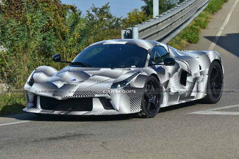 Ferrari Supercars & Hypercars