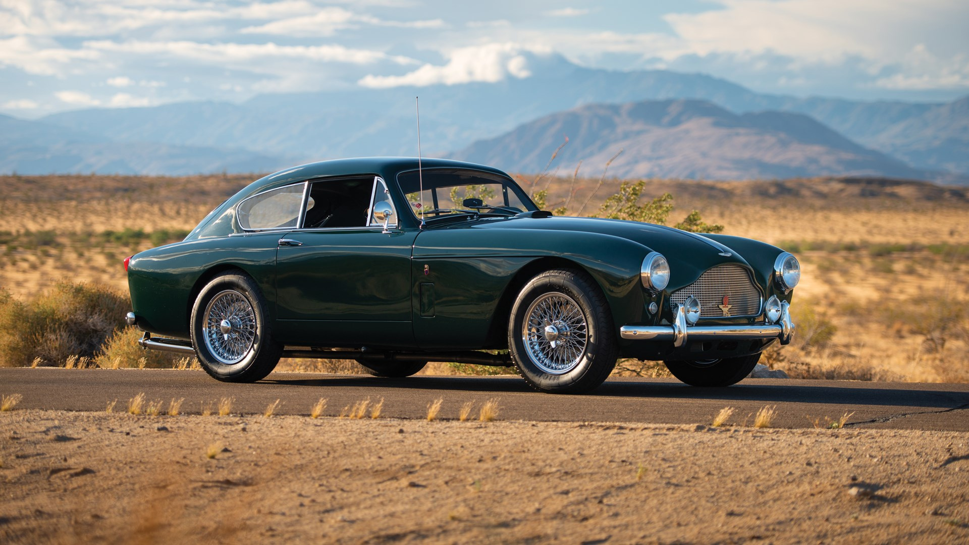 1957 Aston Martin DB Mk III Wallpapers | SuperCars.net