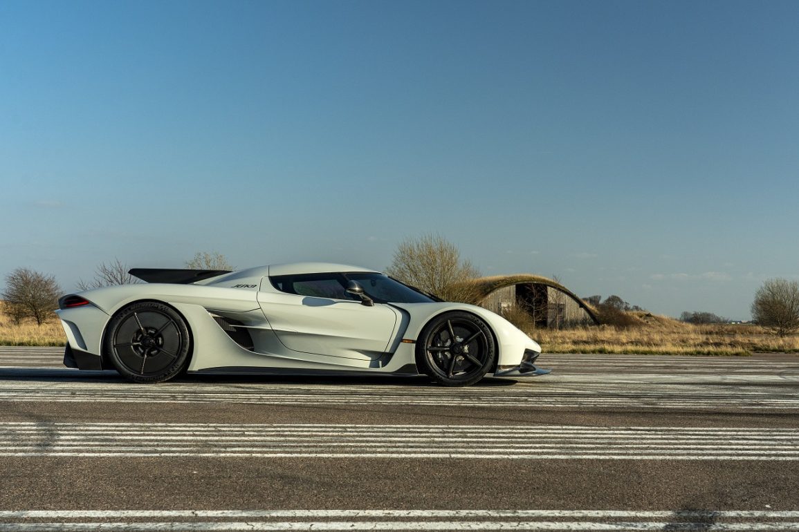 2021 Koenigsegg Jesko Absolut (Ultimate Guide)