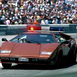 Lamborghini Countach - The Ultimate Guide