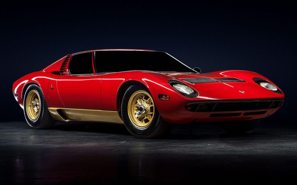 Lamborghini Miura - The Ultimate Guide