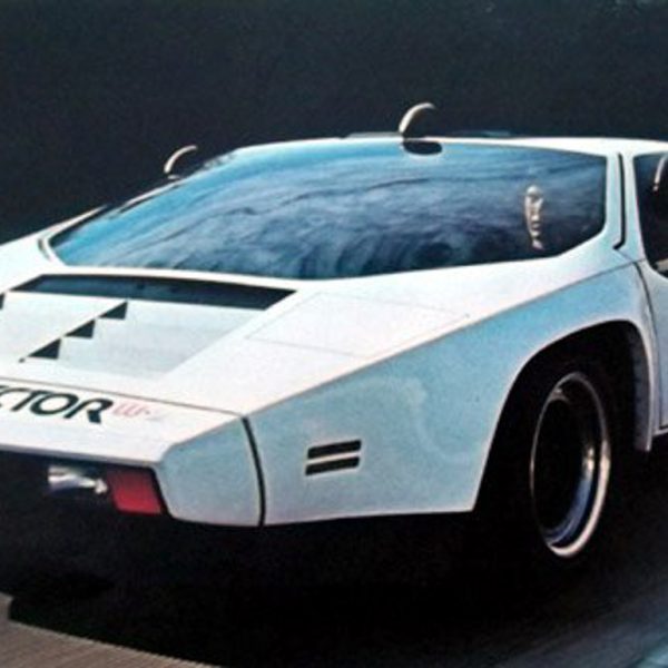 1991 Vector W8 Image Gallery