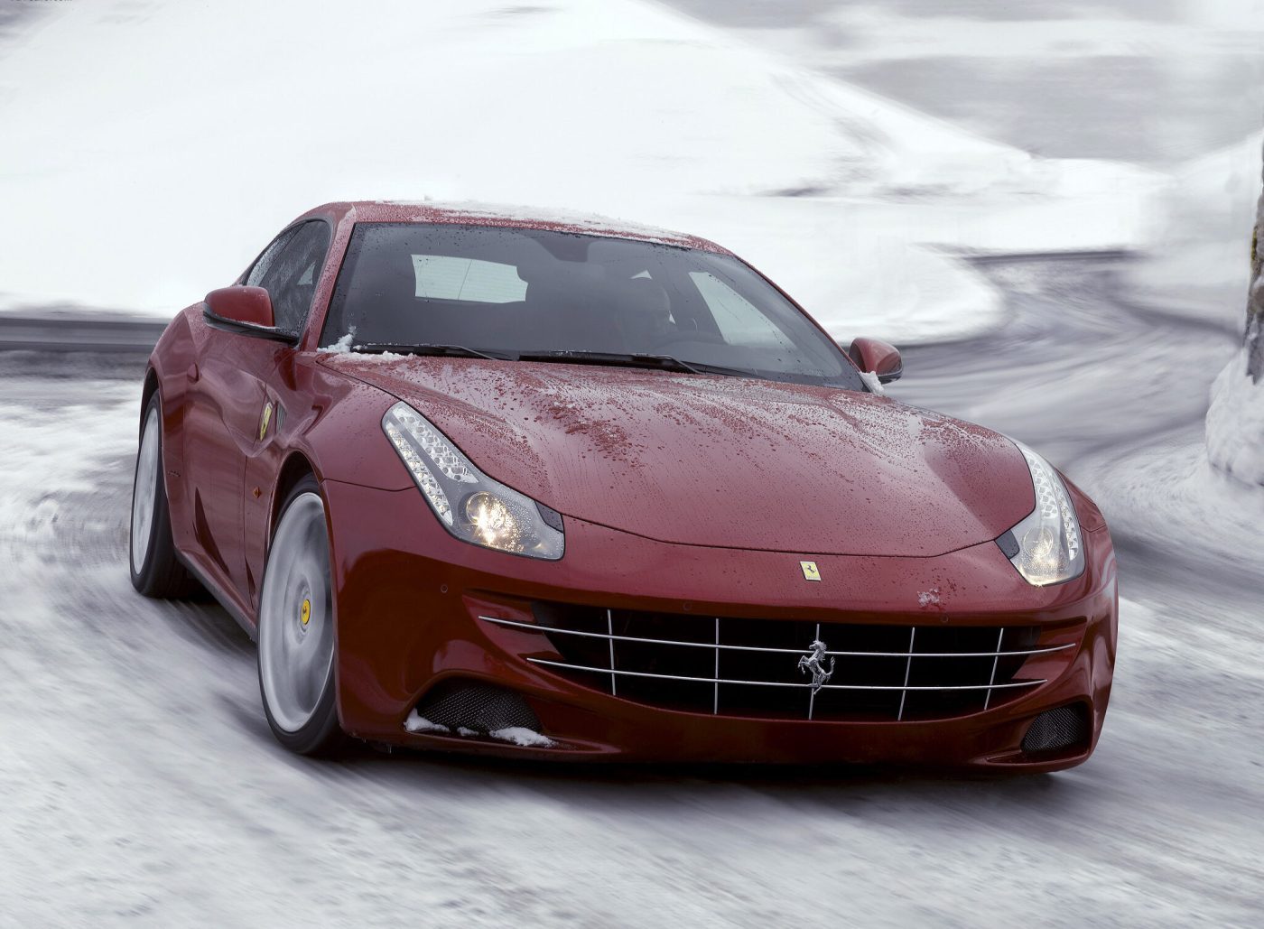 2011 Ferrari FF Wallpapers | SuperCars.net