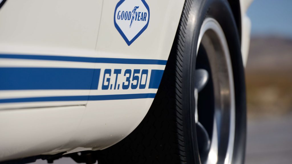 Cobra Caravan GT350R to Sell at Indy Classic