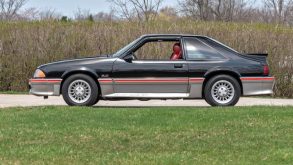 The 15 Coolest 80s Cars: A Car Lover's Dream List