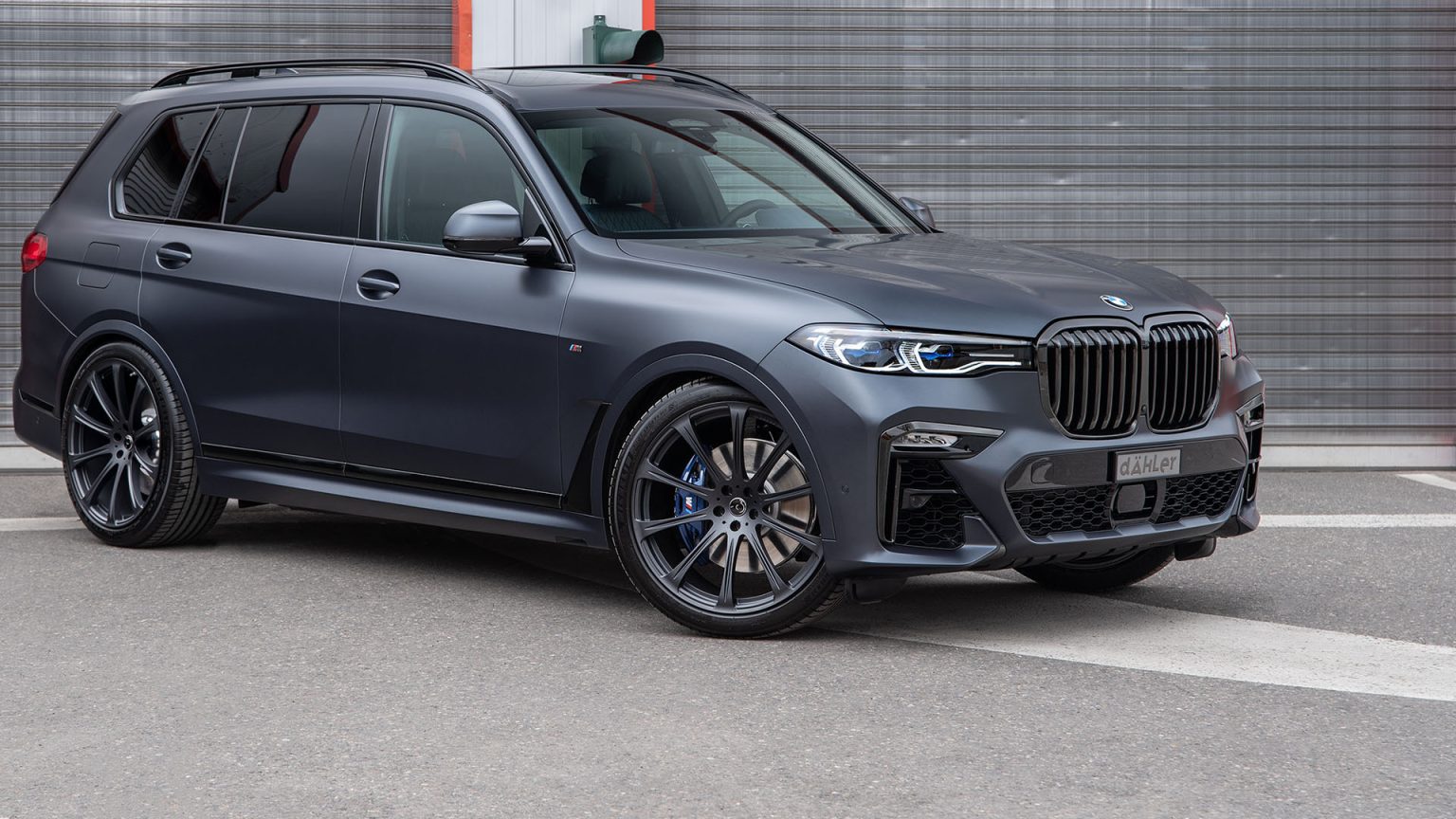 The BMW X7 from dAHLer Competition Line