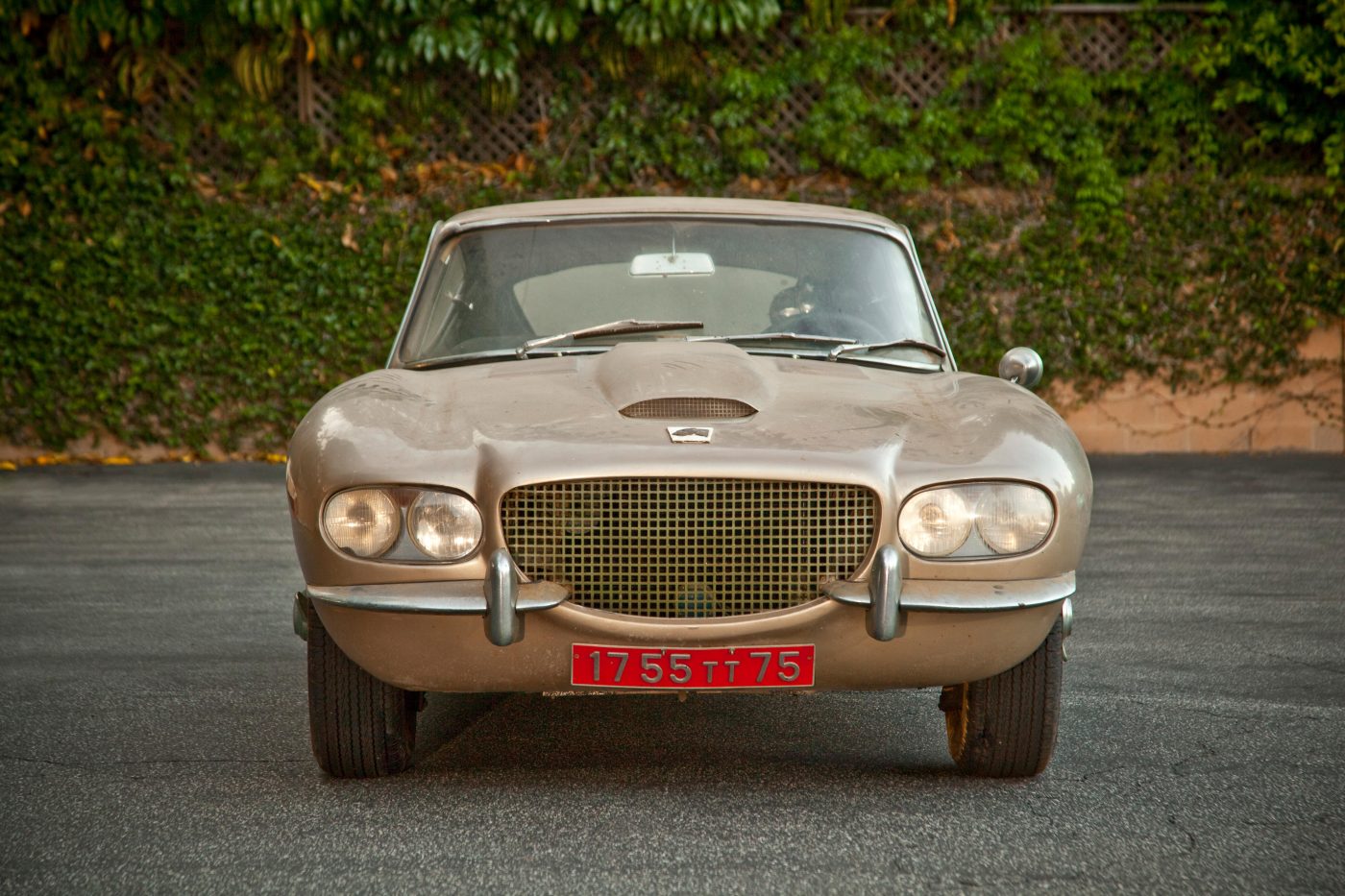Raymond Loewy's E-Type Jaguar - Can You Improve Upon Perfection?