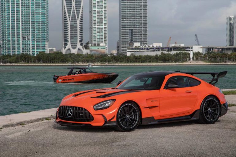 The 41’ Cigarette Nighthawk AMG Edition