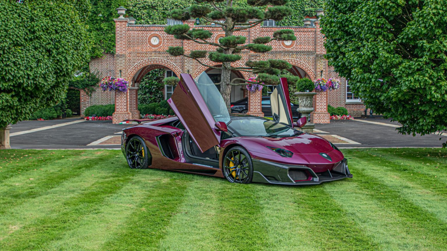 Fabio Lamborghini unveils Huber Era