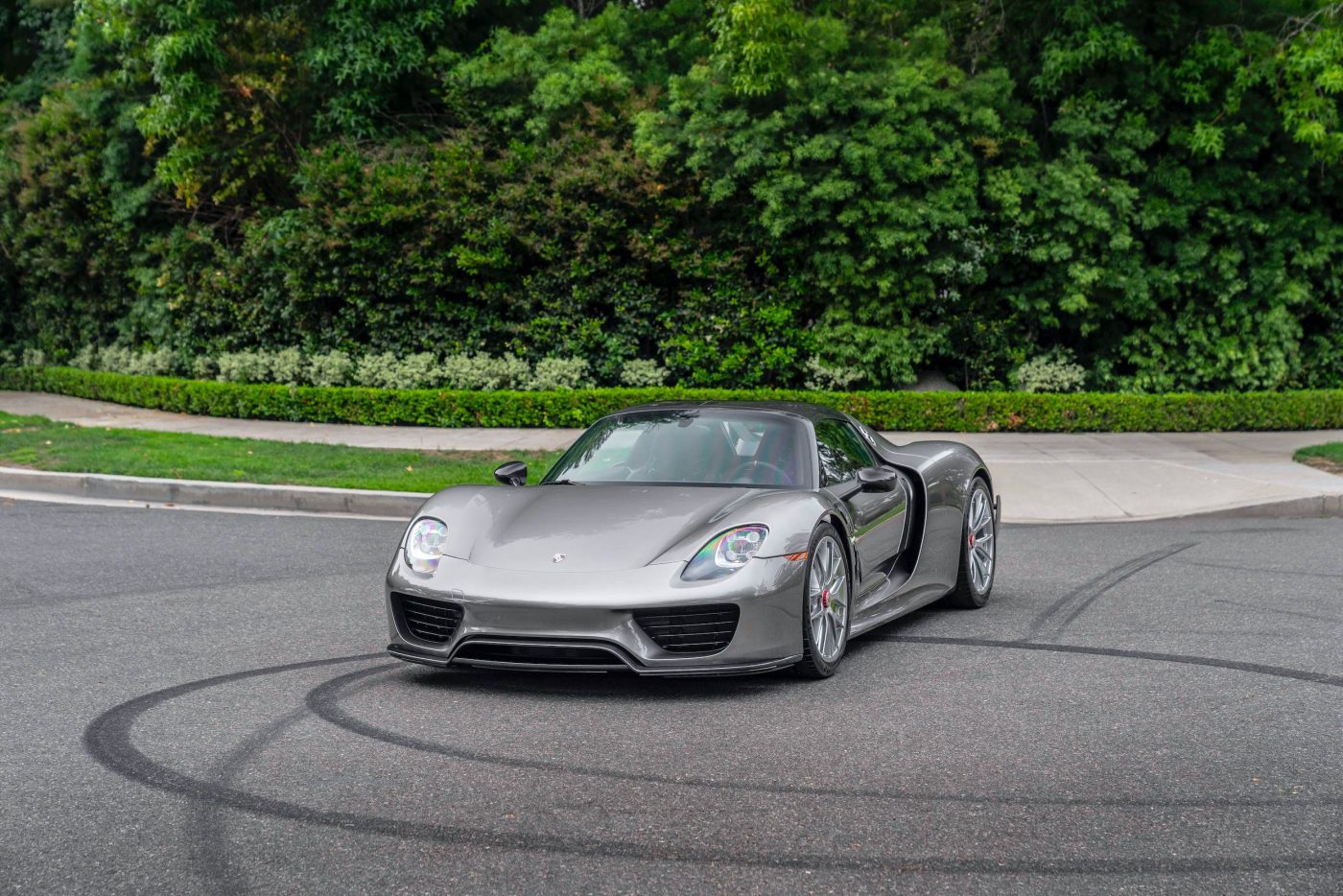 FOR SALE: Porsche 918 Spyder Breaks Sale Record at Collecting Cars