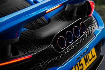 A Detailed Look at the New McLaren 765LT Spider - Supercars.net