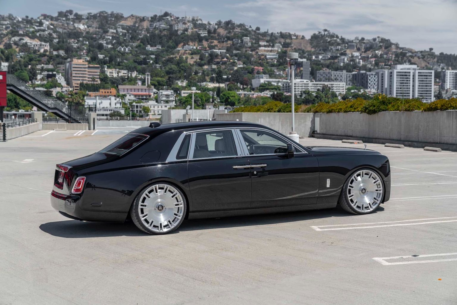 FOR SALE: Collecting Cars Offers 2012 Lexus LFA and 2020 Rolls-Royce ...