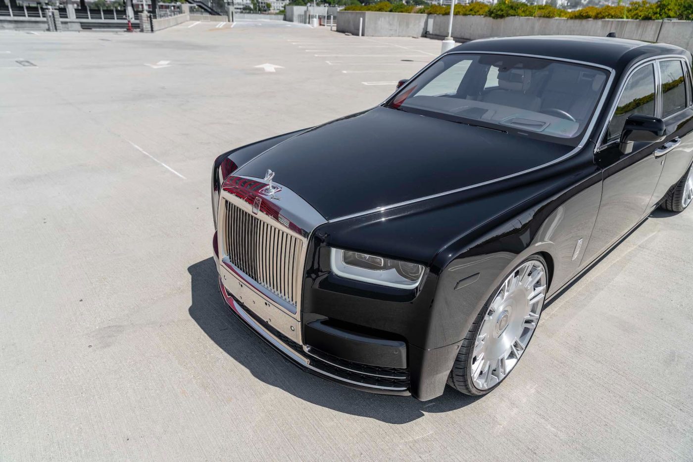 FOR SALE: Collecting Cars Offers 2012 Lexus LFA and 2020 Rolls-Royce ...