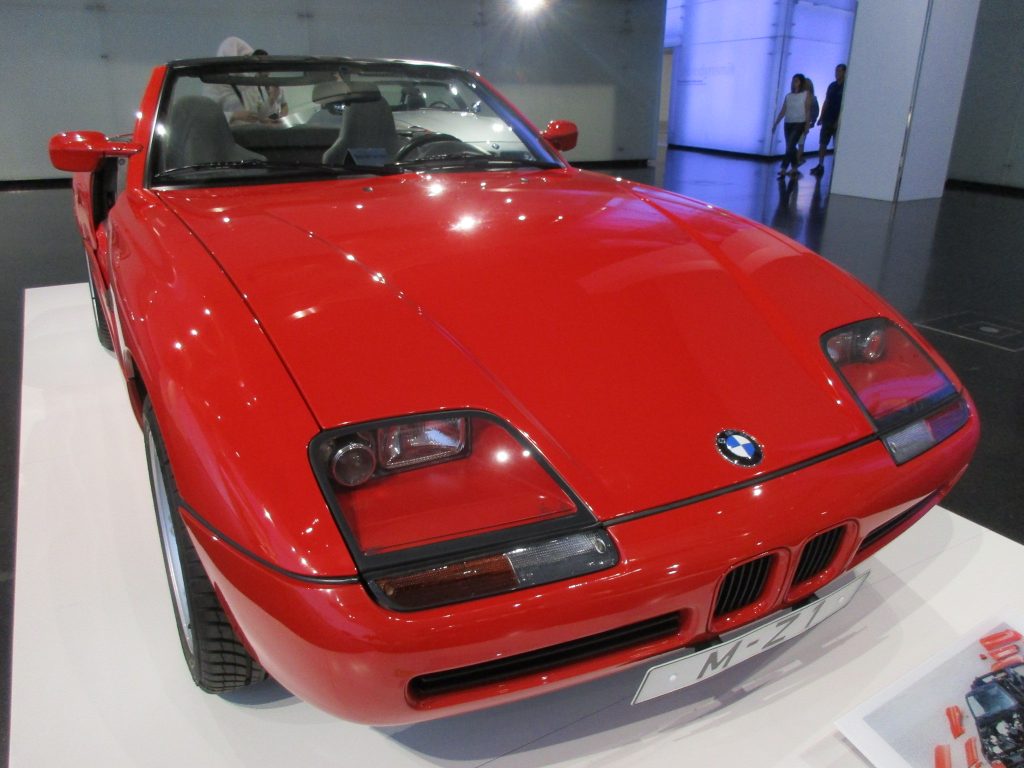 BMW Z1 - Driving the Plastic Fantastic