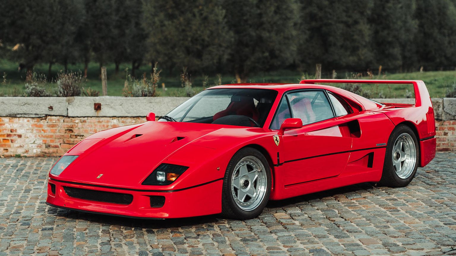 FOR SALE: Rare Ferrari F40 up for auction