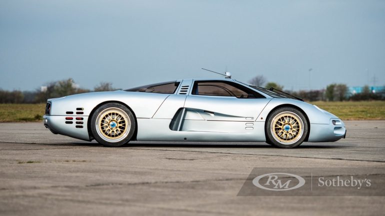 The one-off Isdera Commendatore 112i in action | Isdera | SuperCars.net