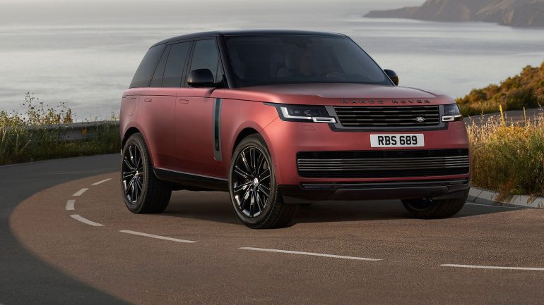 Up close with the 2022 Range Rover