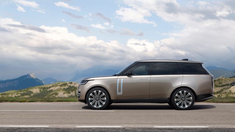There's a brand new Range Rover in town