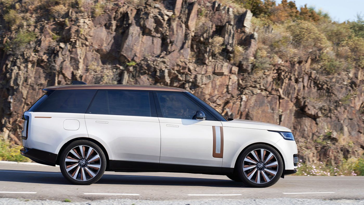There's a brand new Range Rover in town