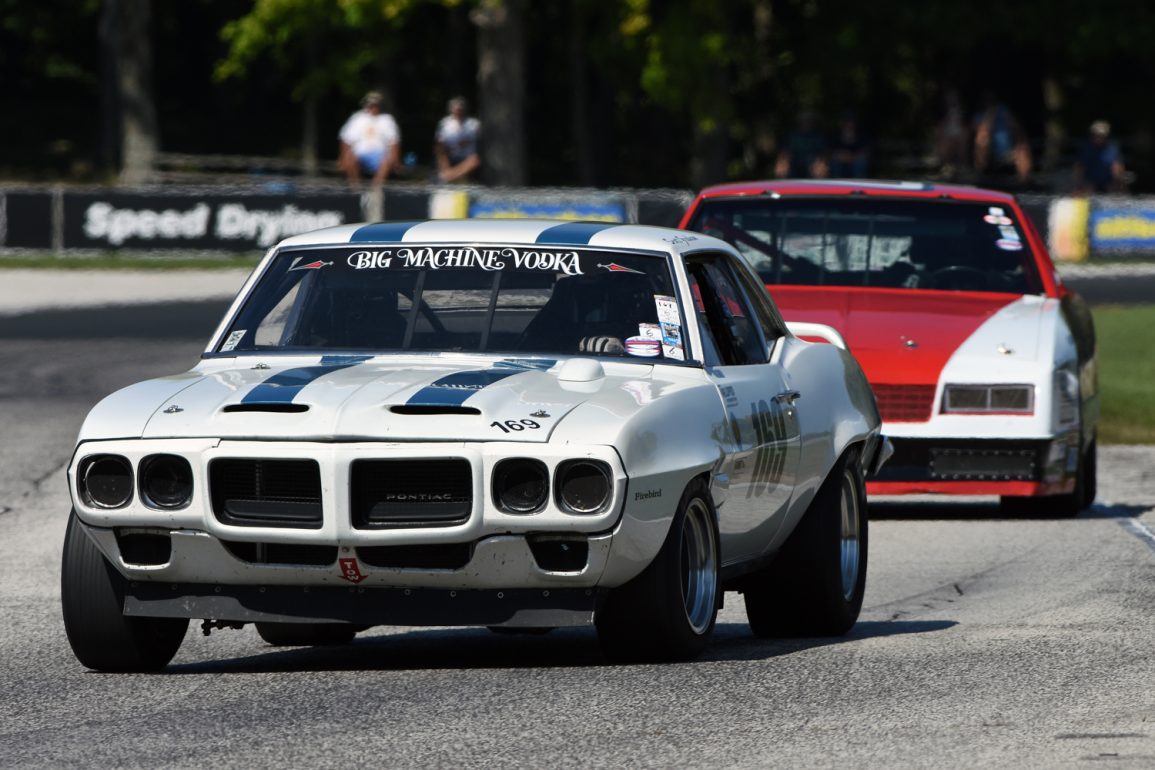 Pontiac Firebird - The Ultimate Guide & Research Hub
