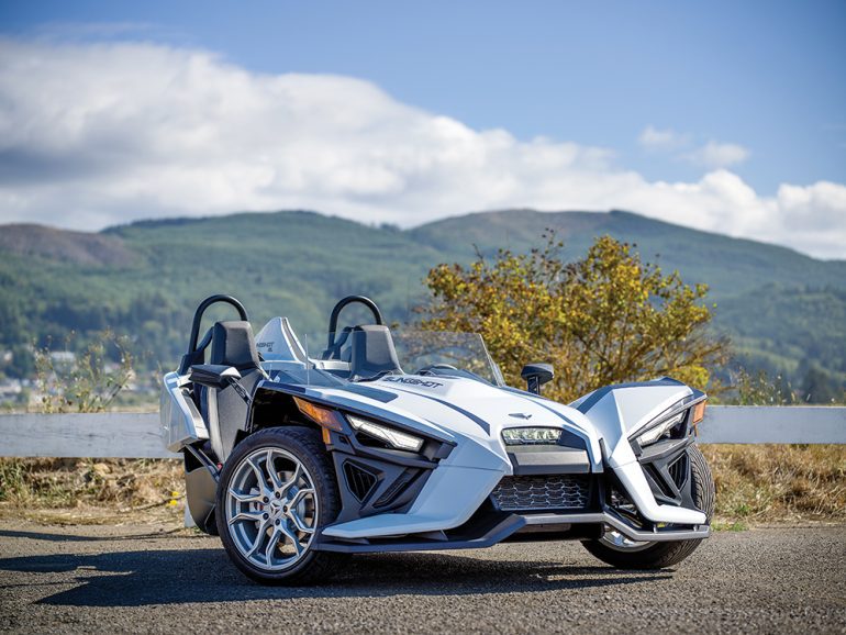 Enhanced Driving Experience By The New 2022 Polaris Slingshot Lineup