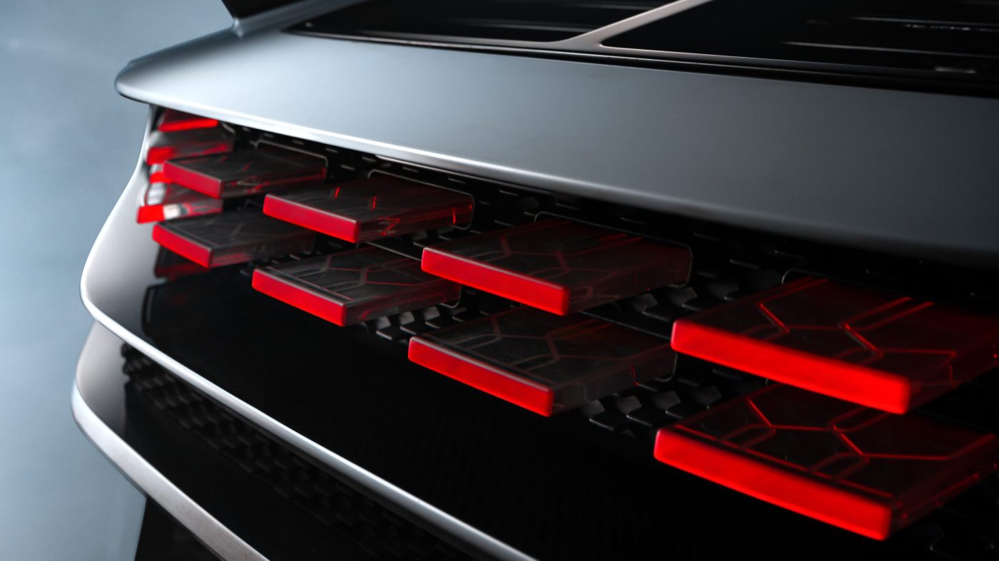 Bugatti Centodieci Undergoes Extreme Heat and Cold In The Climate Chamber