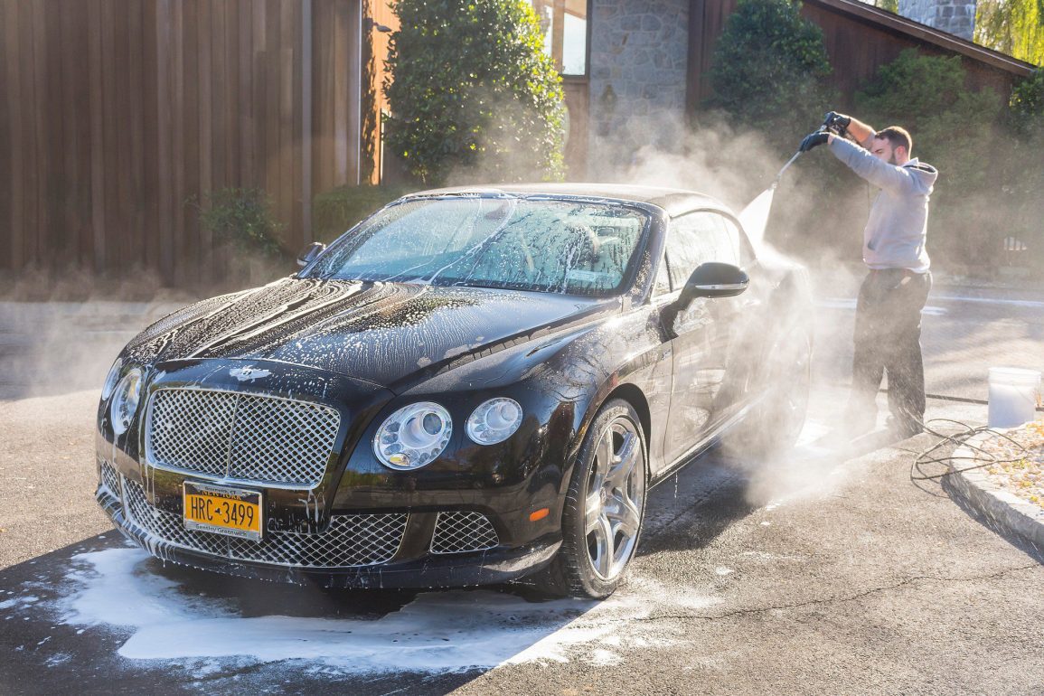 7 Detailing Tips We Learned From Turn 7 Auto Detailer