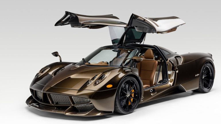 VIDEO: The "Hyper Car Room" at the Petersen Museum