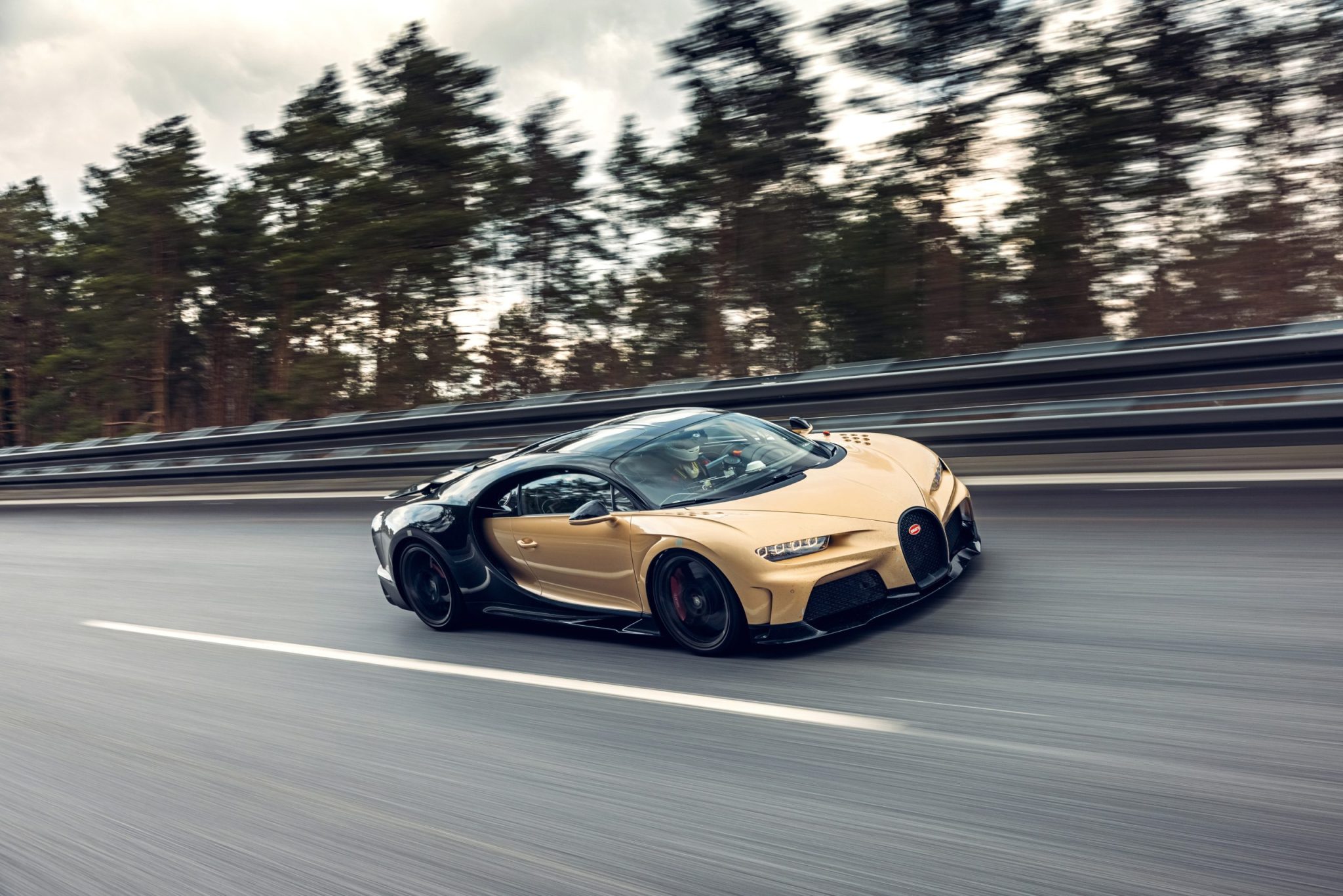 First Bugatti Chiron Super Sport Delivered By Bugatti (With Photo Gallery)
