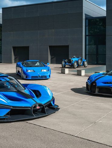 BUGATTI Blue throughout time: "La Vie En Bleu"