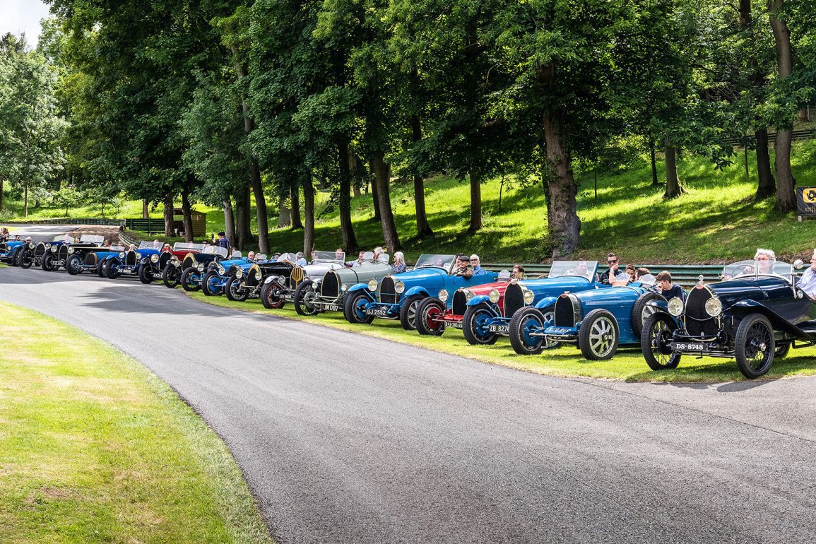 The Ultimate Supercar & Exotic Car Database | Supercars.net