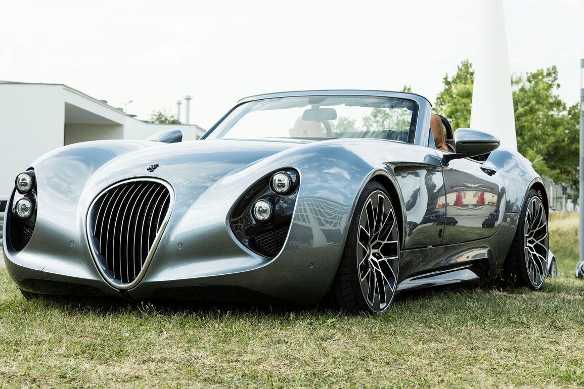 The Ultimate Supercar & Exotic Car Database | Supercars.net