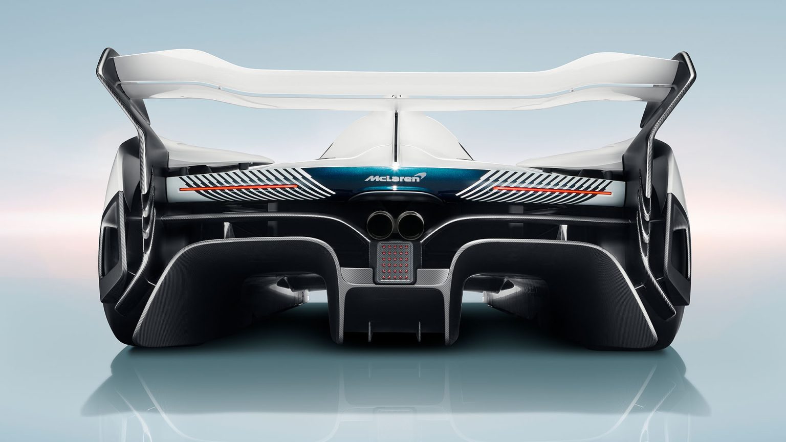 2023 McLaren Solus GT